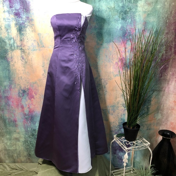 Alexia Designs | Dresses | Alexia Designs Embroidered Elegant Ball Prom ...